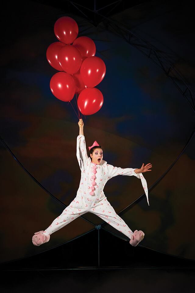Press kit | Mystere | Cirque du Soleil